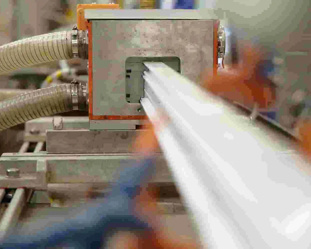 Custom Plastic Extrusion Solutions | Primo