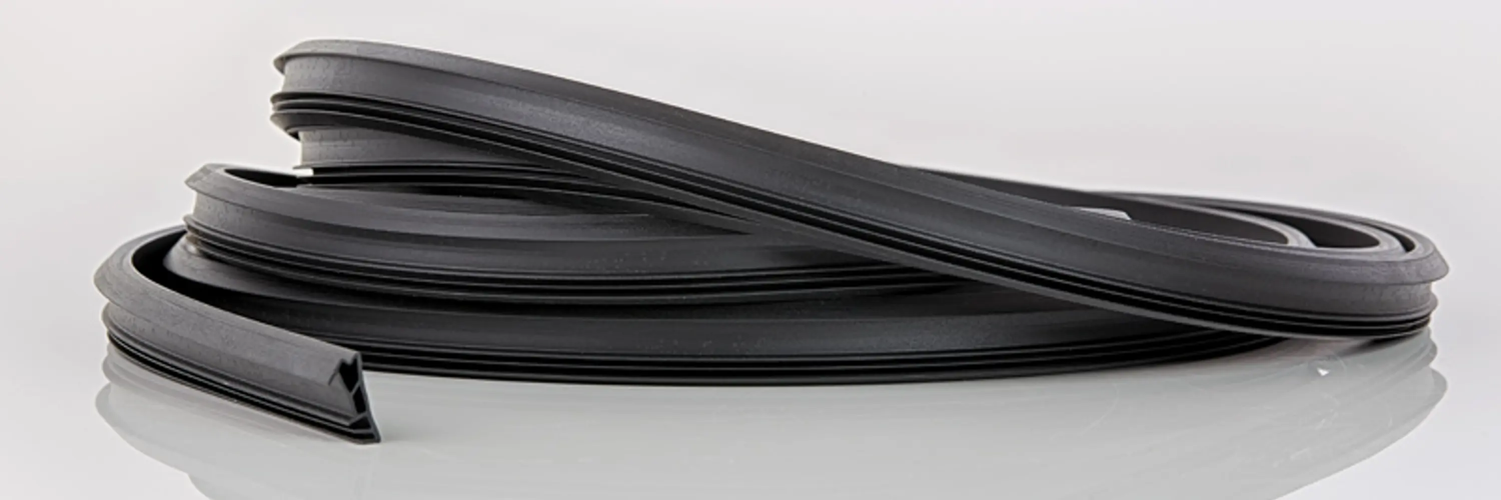 Plastic seals for protection and insulation